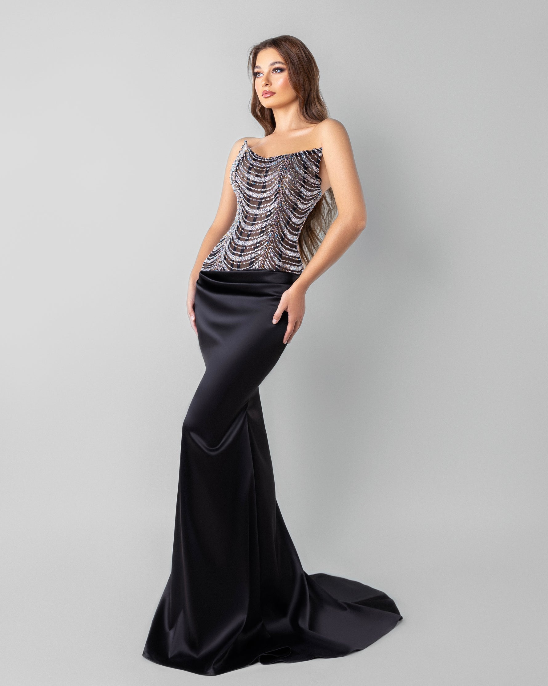 Long Dress with wave style sequins