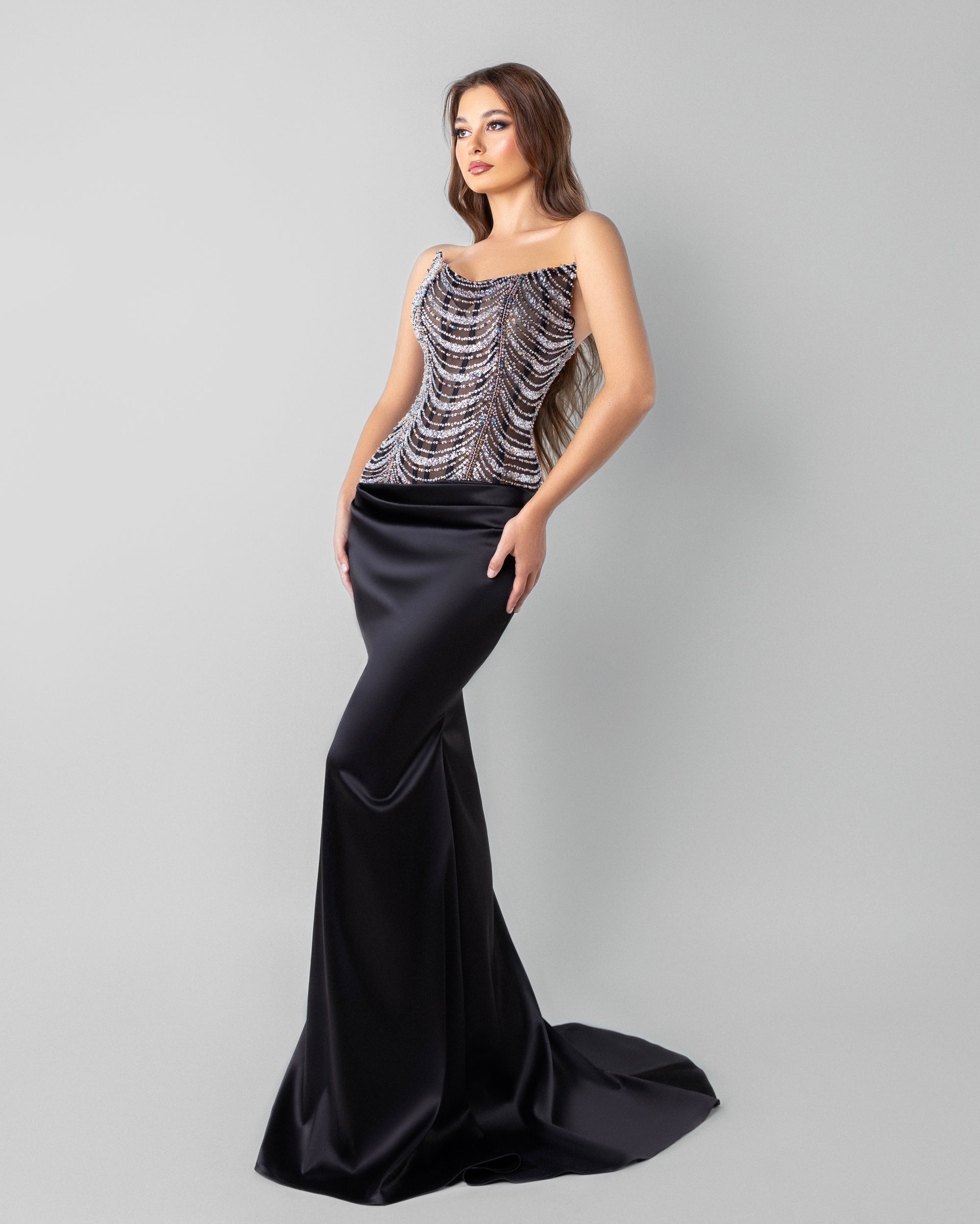 Long Dress with wave style sequins